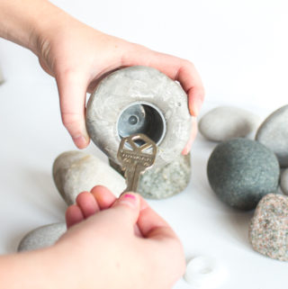Fake Rock Key Holder with EasySculpt - Resin Crafts Blog