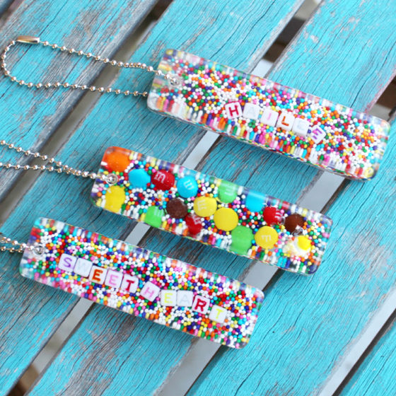 Candy Sprinkles Resin Keychain DIY - Resin Crafts Blog