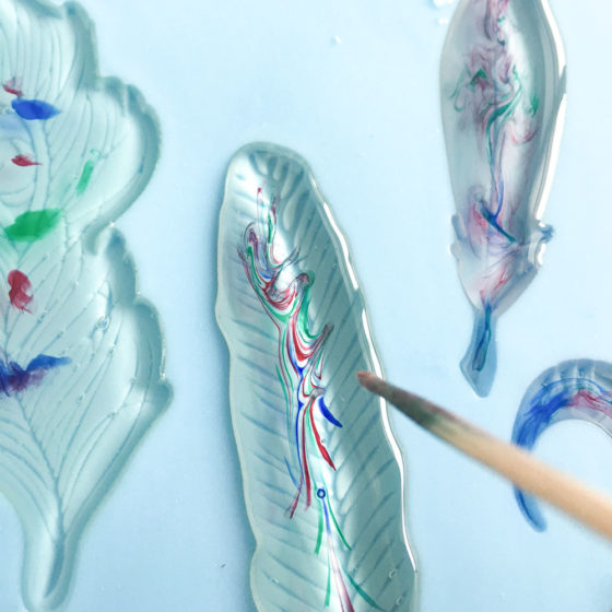 Faux-Watercolor Resin Feather Pendants - Resin Crafts Blog