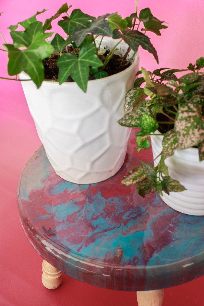 25 Beautiful Resin and Wood Projects You Can Easily Make