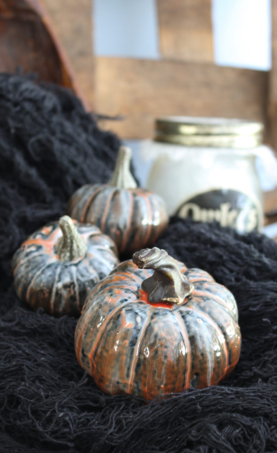 Marbled Resin Pumpkins for Halloween Decor - Resin Crafts Blog
