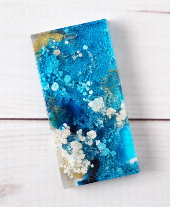 DIY Alcohol Ink Resin Keychains - Resin Crafts Blog