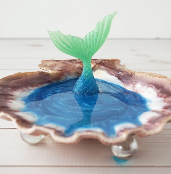 DIY Mermaid Jewelry Dish - Resin Crafts Blog