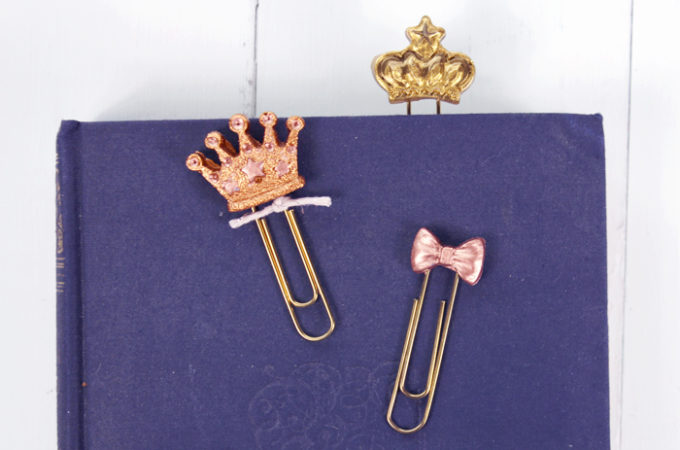 resin crown bookmarks (2) - Resin Crafts Blog