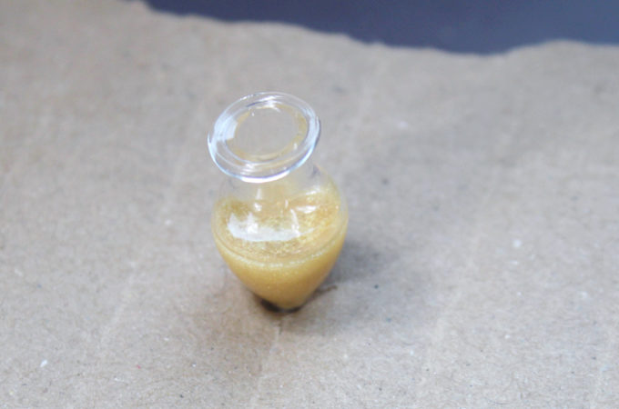 how to make liquid luck felix felicis potion vial necklac with resin ...