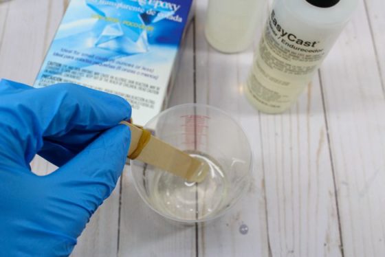 How to Make Resin Straw Toppers with EasyCast - Resin Crafts Blog