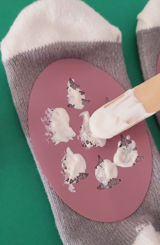 Holiday Socks with Fiber-Lok - Resin Crafts Blog